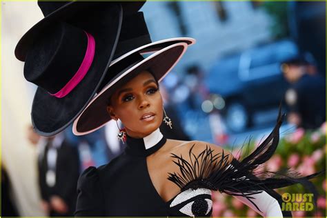 Janelle Monae Is The Mad Hatter At The Met Gala 2019 Photo 4285432