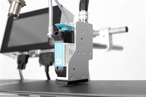 Dates Coding And Qr Code Printing On Plastic Bags Carton Boxes Digital Online Inkjet Printers