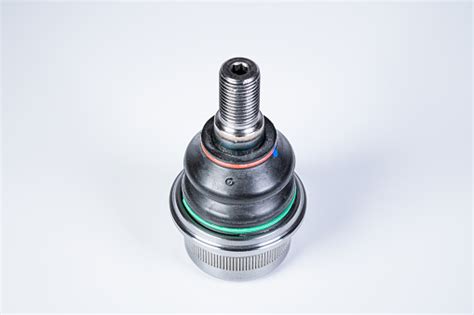 회색 배경에 자동차의 서스펜션 브래킷의 새로운 예비 부품 구형 볼 조인트 0명에 대한 스톡 사진 및 기타 이미지 0명 강철 개체 그룹 Istock