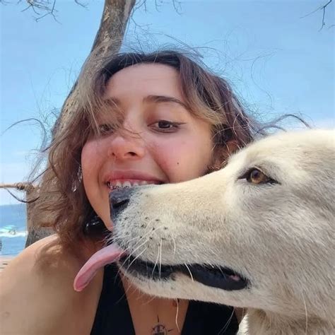 Shara Gnzalez Shara Gnzalez Threads Say More