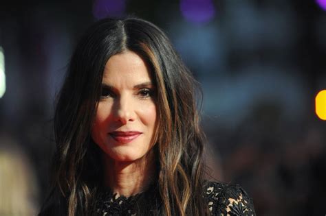 Sandra Bullock Looks Amazing Gravity Screening In London CelebMafia