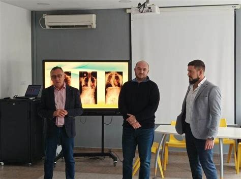 Кампания за ранна диагностика на гръбначните изкривявания започва Столичната община в училищата