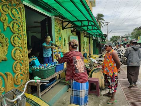 အိမ်မဲမြို့နယ် သာသနာ့ဗိမာန်တော်ကြီးတွင် အခြေခံစားသောက်ကုန်များကို သက်သာသောစျေးနှုန်းဖြင့် ဆက်လက