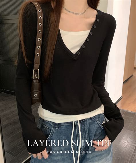 베이직블룸 슬림티🧀여리핏 페이크투피스 나시브이넥 레이어드 티셔츠 롱슬리브