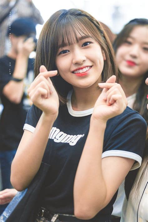 Kpop Girl Groups Female Solo Artists Oneshots In 2021 Korean Girl Hot