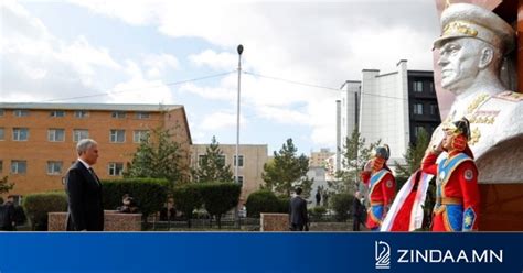 ОХУ ын Төрийн Думын дарга В В Володин Г К Жуковын хөшөөнд хүндэтгэл үзүүлэв