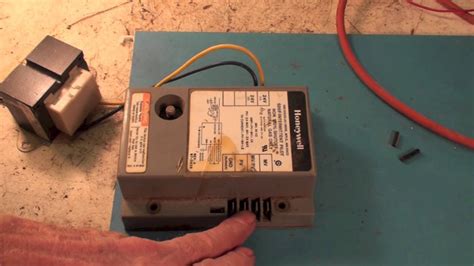 Gas Furnace Ignition Control Operation Youtube