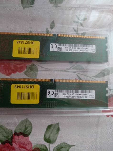 Оперативна память Sk Hynix Ddr4 8gb 2 планки для двухканалу 250 грн Комплектуючі та