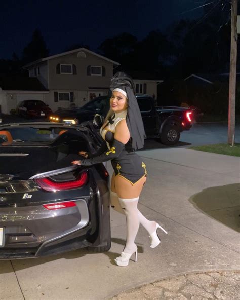 عاشقان مچ پا پارت ۲دخترای سکسی عزیزای دل میتونن عکساشونو بفرستن پست