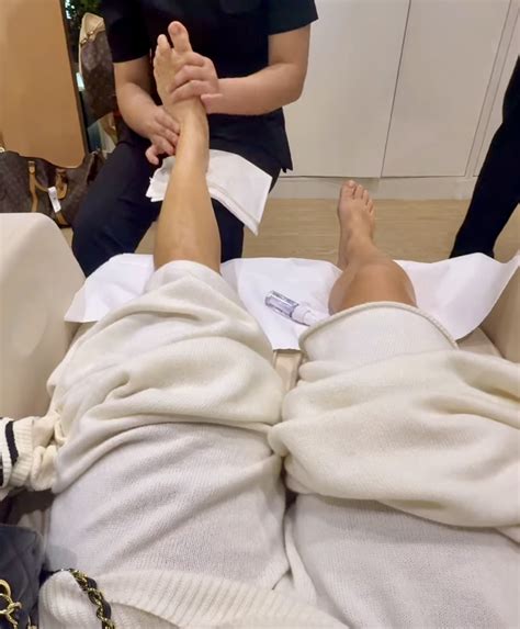 Julia Wieniawa Narkiewiczs Feet