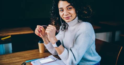 Radio Commercial Scripts Tips And Examples Voice123