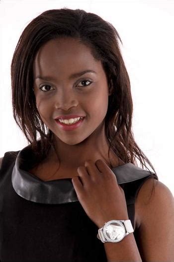 Meandra Figures Models Sa