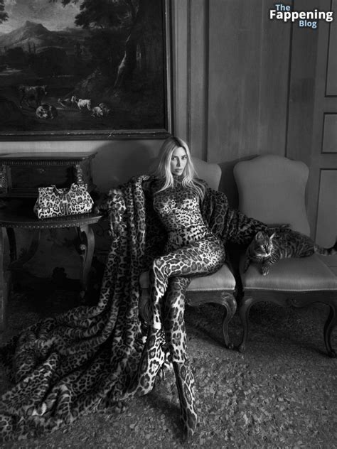 Kim Kardashian Displays Her Curves For A New Dolce And Gabbana Campaign