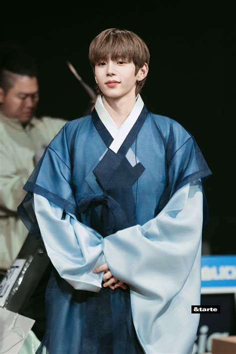 [잡담] 쇼타로 한복사진 끌올 인스티즈 Instiz 연예 카테고리