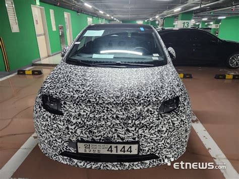 中 Byd 전기 해치백 돌핀 국내 임시 운행 중 전자신문