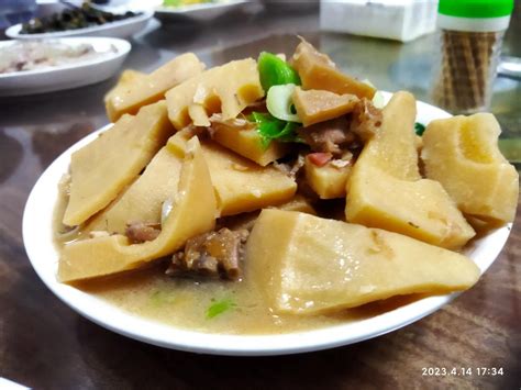 Jenny Lee on Twitter 毛笋烤肉红烧肉百叶结这下能猜出我是哪里的人了吧