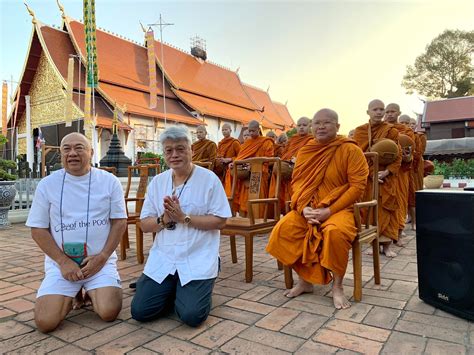 📸ภาพบรรยากาศ ตักบาตรโชติกา เสริมศิริมงคลให้กับชีวิต เนื่องในวันมาฆบูชา เช้าวันนี้พุทธศาสนิกชน