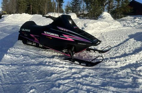 Polaris Indy Storm 800 Säljes I Härjedalen Såld Eller Borttagen