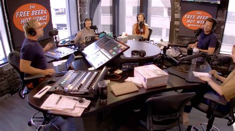 Segment 17 The Sex Quest Fainting Goats Raccoons And Facts Of The Day Free Beer And Hot Wings