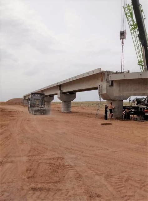 Тавантолгой Зүүнбаян чиглэлийн төмөр замын 132 38 урт м төмөрбетон гүүрийн дам нурууг угсарч дууслаа