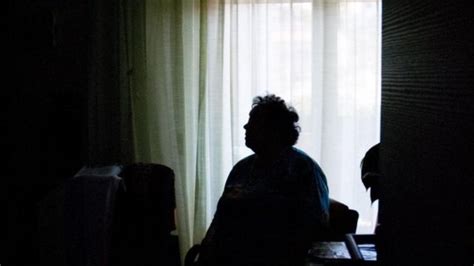 외로움에 대한 5가지 놀라운 사실들 Bbc News 코리아