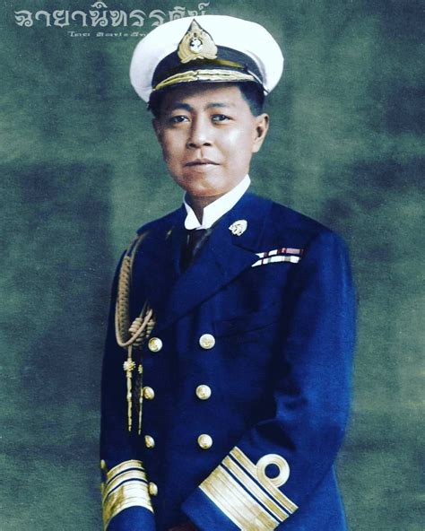 ปักพินโดย Chawalit Namjaisat ใน Quick Saves ภาพหายาก ภาพเก่า ราชวงศ์