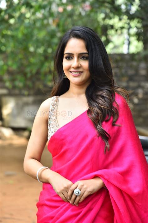 Actress Malvi Malhotra At Tiragabadara Saami Trailer Launch Pictures 09