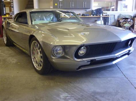 Mustang Mach 40