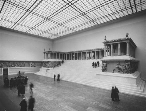 12 ცნობილი მუზეუმი რომლებიც ვირტუალურ ტურებს გთავაზობენ At