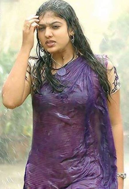 Actress Wet Collection Hot South Indian Wet Saree Babes