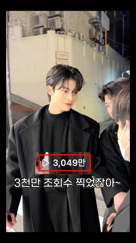 롤링제이 시원 남자머리 세미리프컷 시스루리프컷 시스루댄디컷 머리를 기르고 싶다면 나풀나풀 빈티지스러운 쉐도우세미리프펌 추천‼️ 추운겨울에 해야 더예쁜 펌이에요🤍