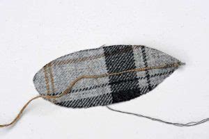 How To Make DIY Feathers From Upcycled Fabric Scraps Pillar Box Blue