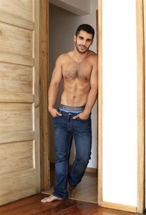 Handsome Male Feet Hot Men Hot Guys Hairy Hunks Hairy Men Barefoot