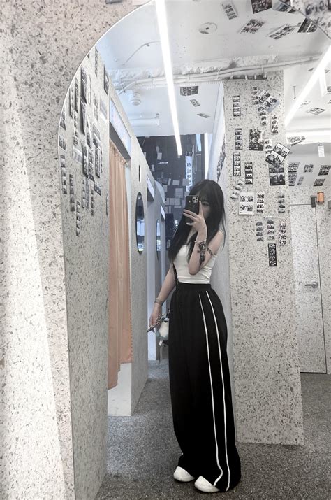 진짜 구라 안 치고 친구가 없어서 너무 심심합니다 대부분 혼자 노는 나🥲 구라 같겠지 진짜다지금 심심레거 죽기 직전 인팔 스팔 맞팔 Igmej