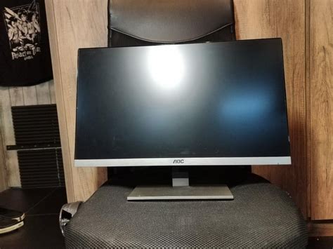 AOC I236FH 23 Widescreen LED Backlit IPS Monitor FREE CABLE Computers Tech Parts
