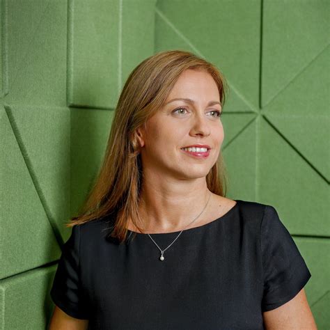 Христина Георгиева Sheistheone Dir Bg