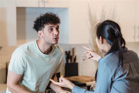 За страстта и любовта