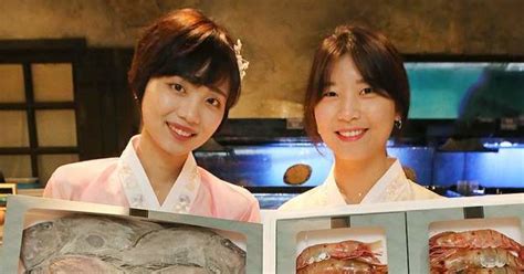 현대百 올 추석엔 이색적인 지역별미 수산물 선물세트 어떠세요