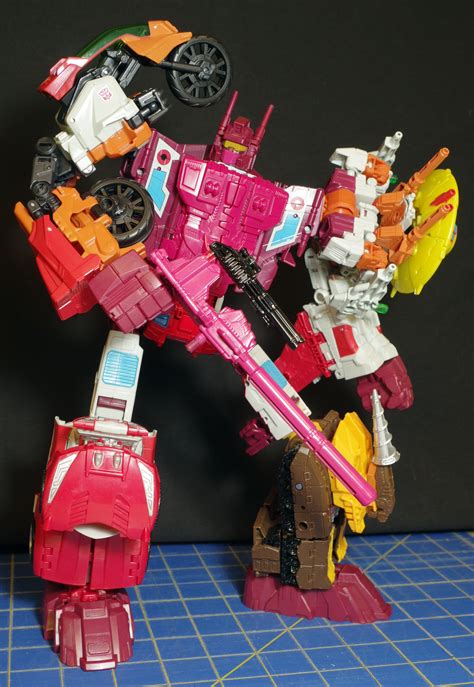 Review Transformers Combiner Wars Computron Technobot Tset