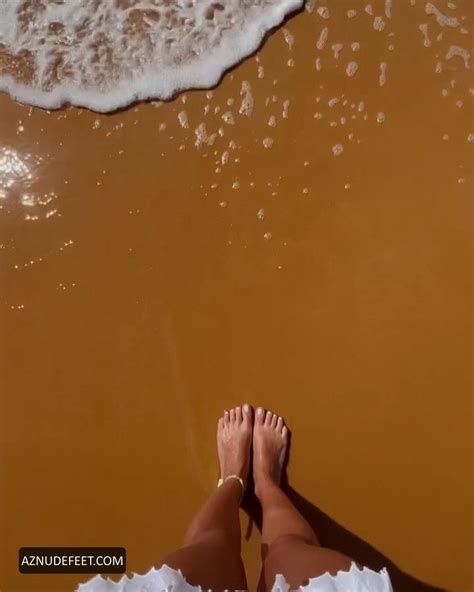 Beatriz Severo Feet Aznudefeet