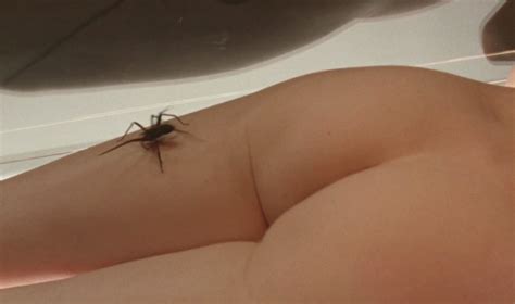 Nackte Natasha Romanova In Most Beautiful Island