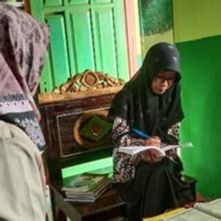 Documentation Of An Interview With An Economics Teacher Download Scientific Diagram