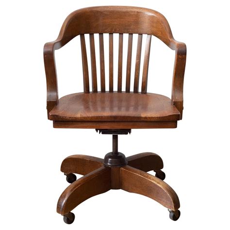 Antique Swivel Oak Desk Chair Circa 1940 At 1stdibs Antique Desk Chair Antique Office Chair