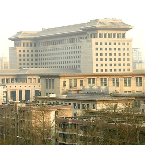 美宣布批准价值约3亿美元的对台军售中国国防部敦促立即撤销 2024年6月8日 俄罗斯卫星通讯社