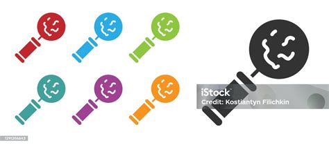 흰색 배경에 격리 된 돋보기 아이콘 아래 검은 미생물 박테리아와 세균 세포암 미생물 바이러스 곰팡이 다채로운 아이콘을 설정합니다 벡터 건강 진단에 대한 스톡 벡터 아트 및