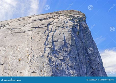 The Cables Up Half Dome In Yosemite National Park Editorial Stock Image