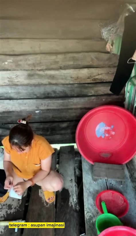 Ngintip Pipis Eporner