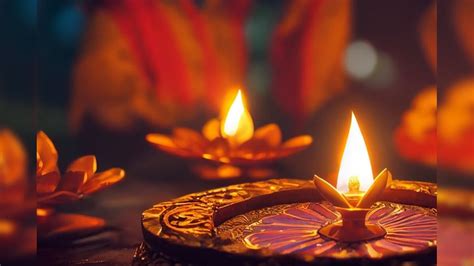 Diwali 2024 ಲಕ್ಷ್ಮಿಯ ಪೂಜೆ ಮಾಡ್ತಾ ಈ ಶ್ಲೋಕಗಳನ್ನ ಪಠಿಸಿ ರಾಶಿ ಪ್ರಕಾರ ಜಪಿಸಿದ್ರೆ ಲಾಭ ಜಾಸ್ತಿ Diwali