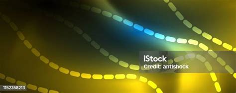 파란색 네온 컬러 밝은 배경에 부드러운 웨이브 라인 어둠 반짝이는 움직임 마법의 공간 빛에 추상적 인 물결을 점등 0명에 대한 스톡 벡터 아트 및 기타 이미지 Istock