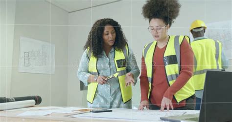 Image Of Data Processing Over Diverse Engineers In Hi Vis Vests Stock